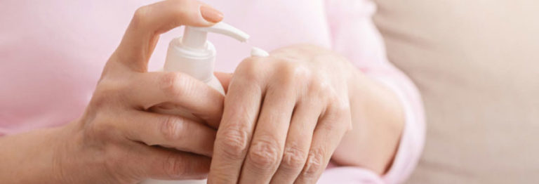 Les mains sèches : comment les entretenir